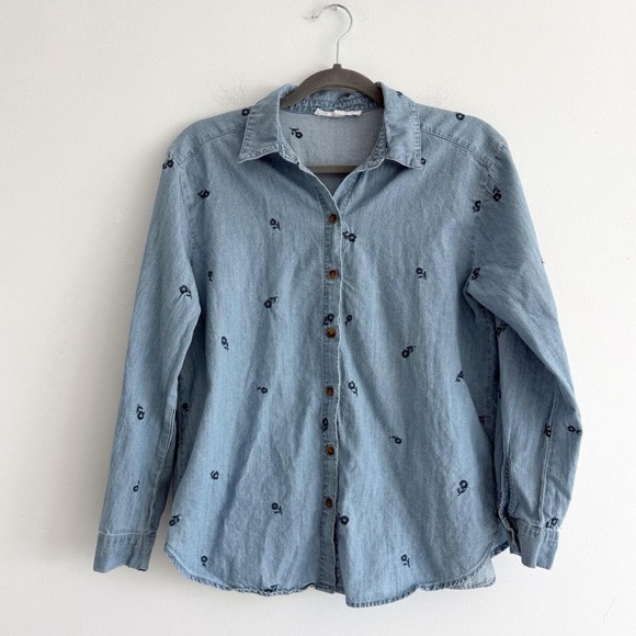 Jane and Delancey | Tops | Jane Delancey Chambray Denim Button Down ...